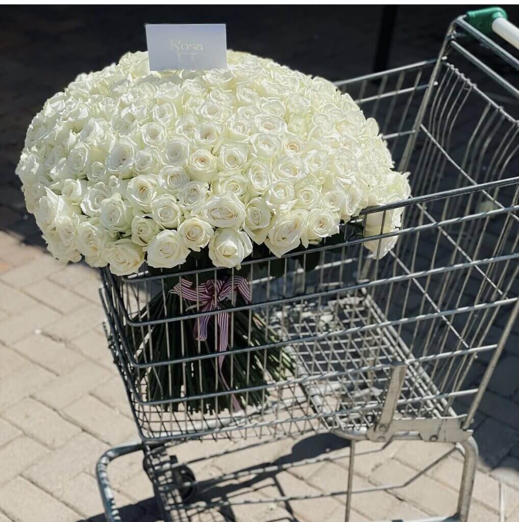 200 white roses - white wrapping - Rosa Bespoke Flowers