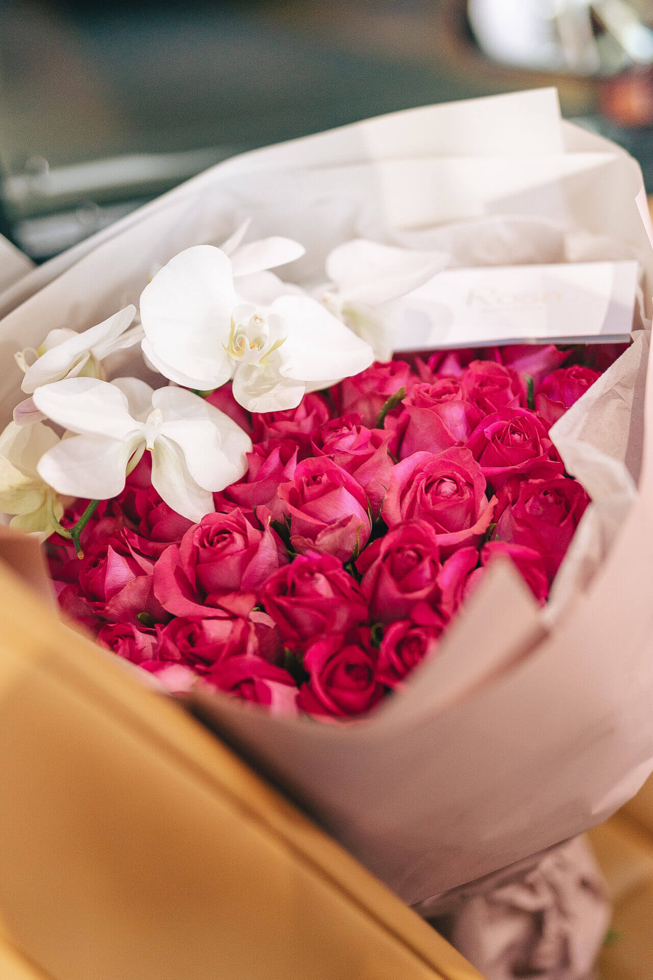 Cerise rose-orchid bouquet 40 stems (1 day lead time required) - Rosa ...